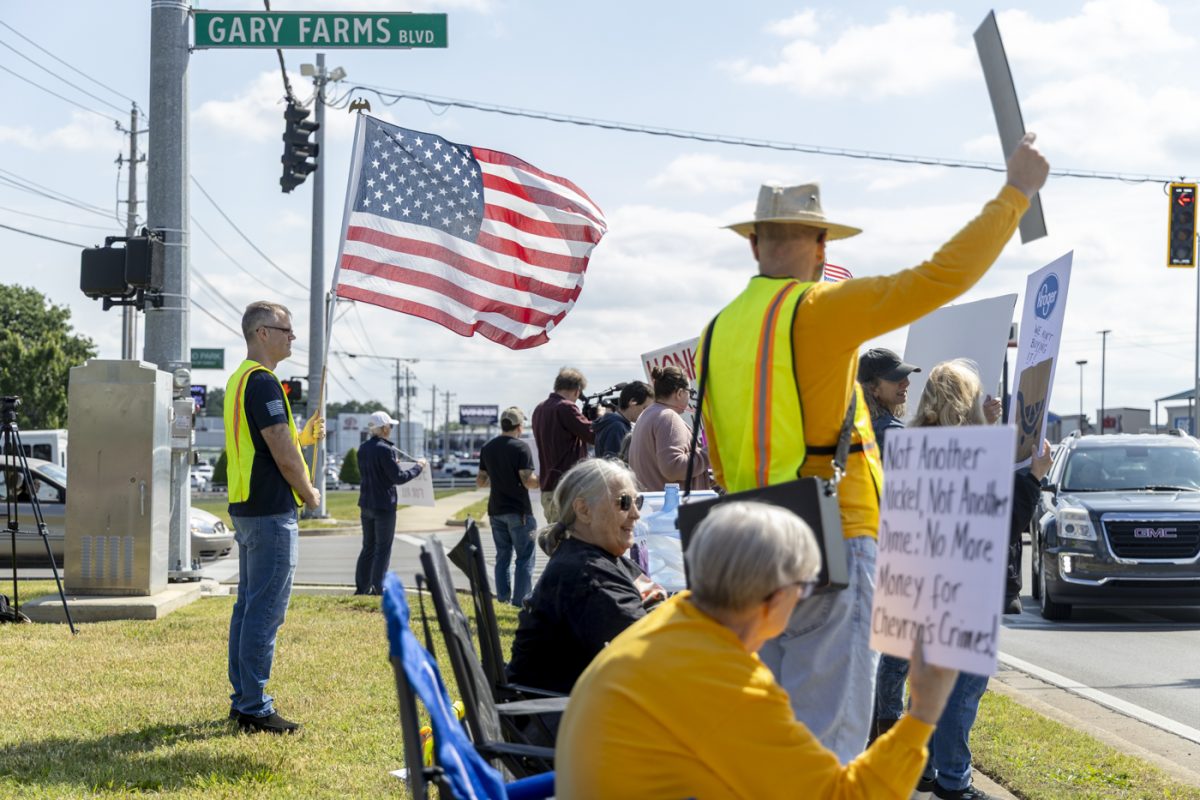 ‘Even the billionaires need us’: SOKY Indivisible holds ‘MayDay ...